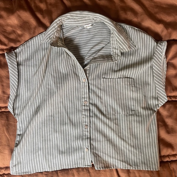 Tops | Cropped Stripped Button Down | Poshmark